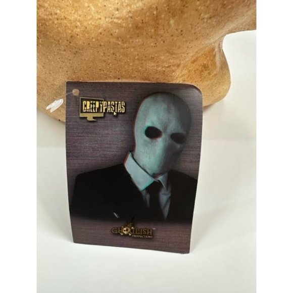 CreepyPasta | Accessories | Creepypasta Silent Stalker Pale Ghoulish ...
